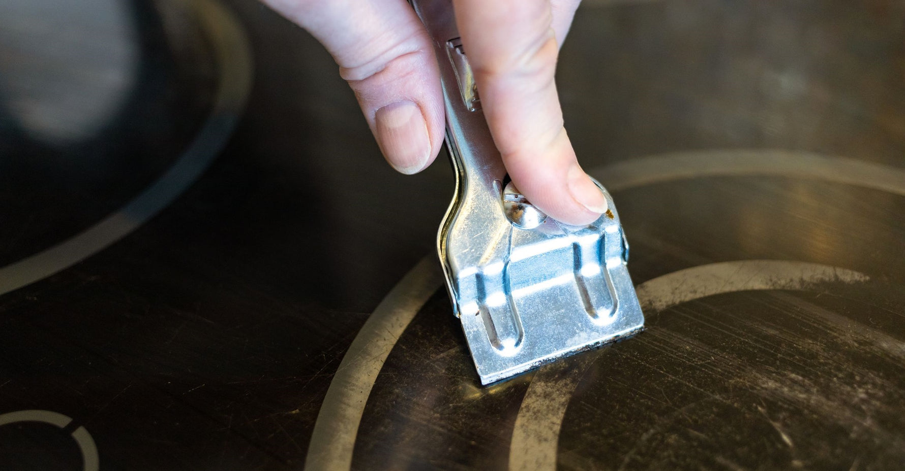 Ceramic Hob Scrapers & Blades - Hob Cleaning Tools